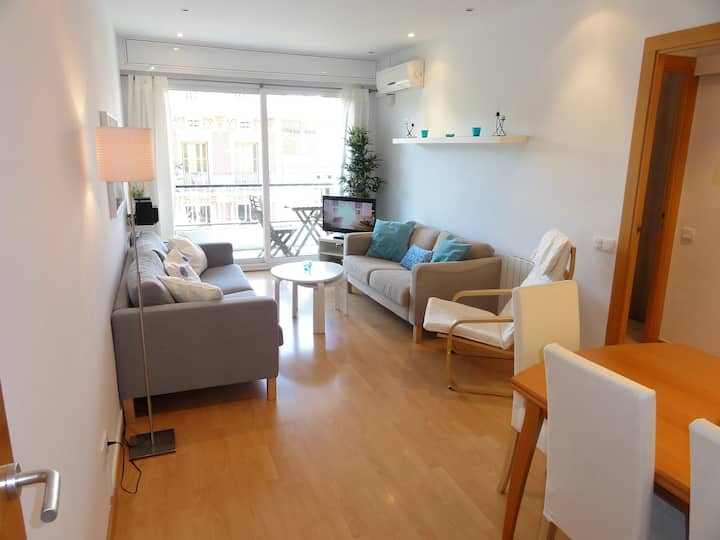 Great Location With A Nice Balcony - Barselona