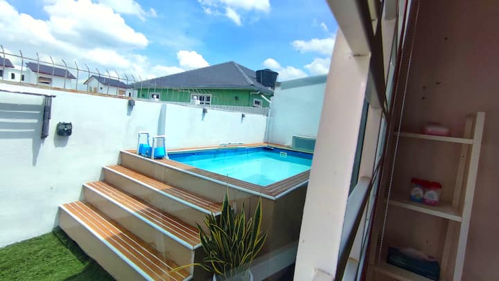 Homestay Salak Tinggi Sepang Klia -Private Pool - Kuala Lumpur Airport (KUL)