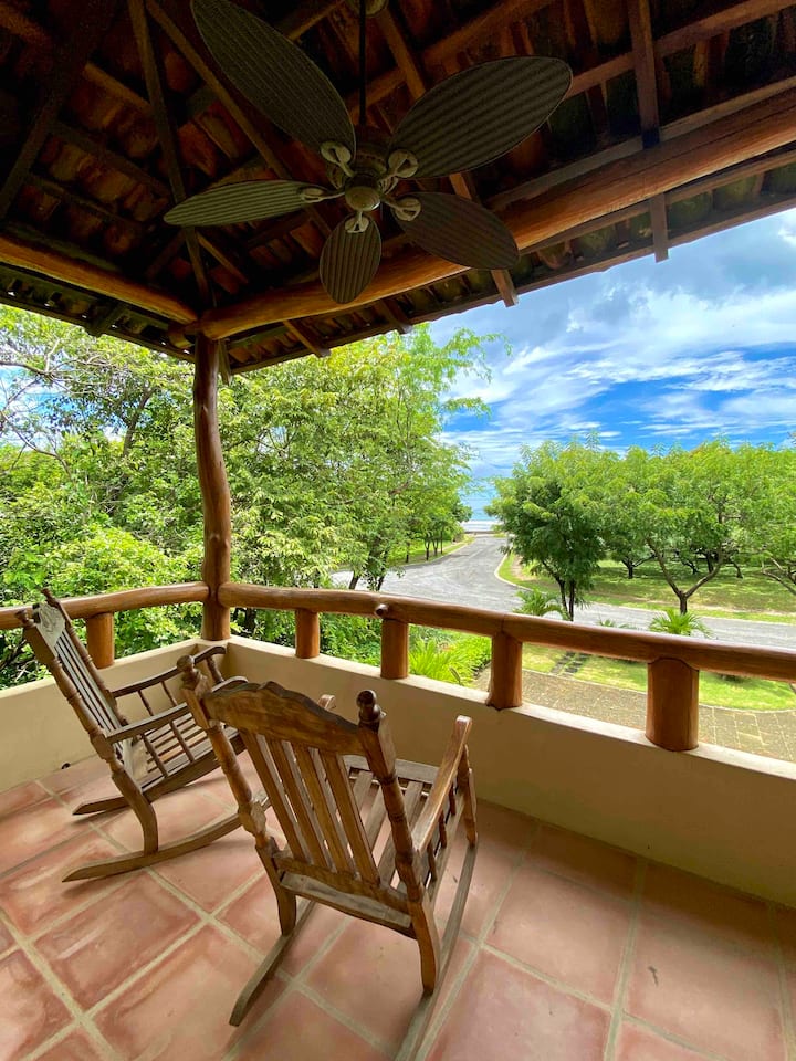 Casapalmeras 2br/2b Unique Home On Playaguasacate - 尼加拉瓜