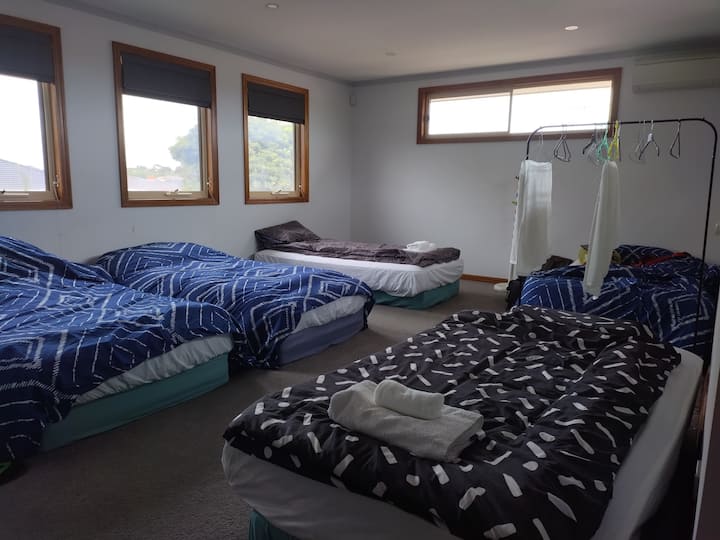 U5b4 Shared Room Garden View For Single Travellers - Caroline Springs