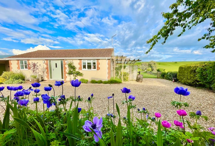 Owls Cottage. A Tranquil Location Near Devizes. - Devizes