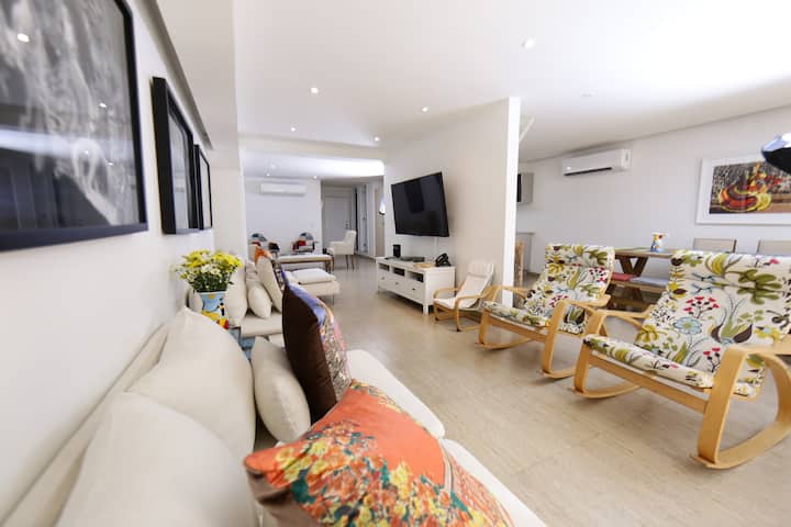 ★ Old Town's Huge 4 Bedroom Deluxe Apt ★ - Cartagena das Índias