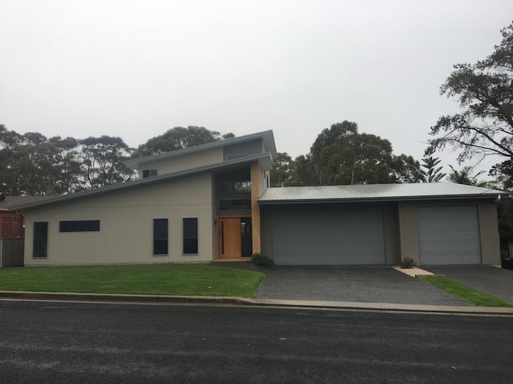 Luxury In Erowal Bay - Hyams Beach