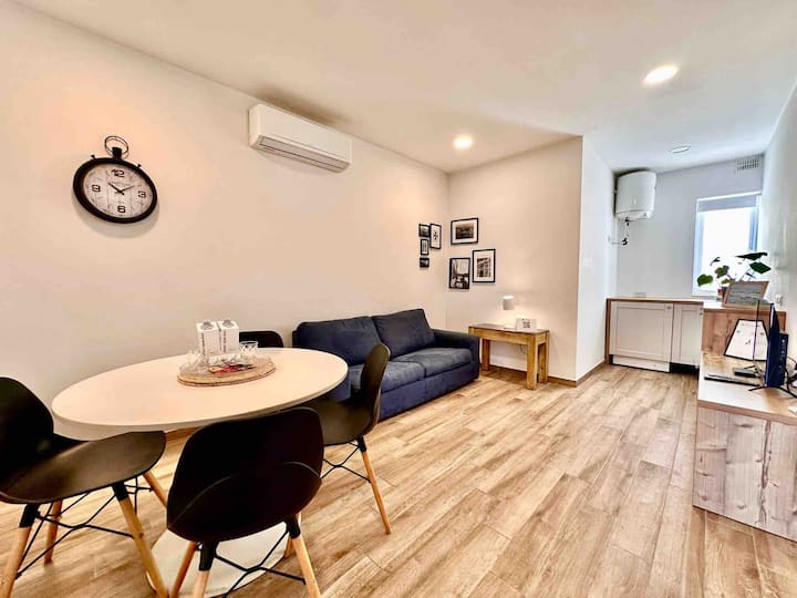 Stylish Flat Off The Sea Front - Valletta