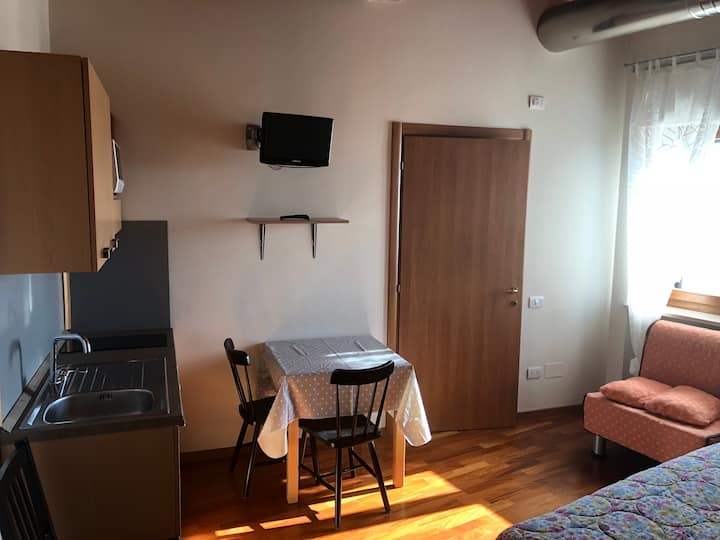 Casa Con Angolo Cottura  E Posto Auto - Gargano