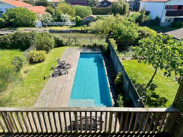 Villa D'architecte En Première Ligne Sur Le Port - Arcachón