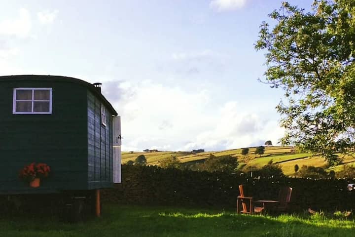 Sheep Dreams Shepherds Hut In The Peak District - Buxton