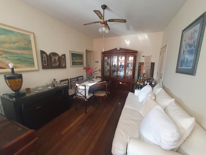 Copacabana - Widest Individual Room Near Beach - Rio de Janeiro