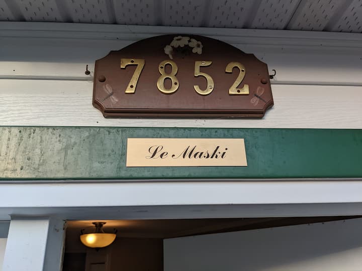 Grand Chalet, Superbe Lac, Spa Et Billard - Quebec