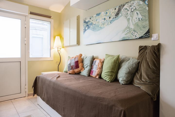 Studio Confortable Neuf à Bordeaux - Burdeos