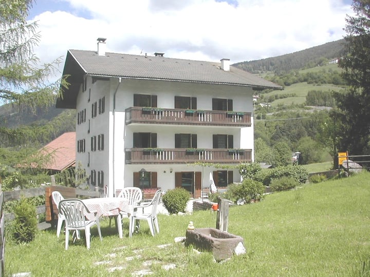 Private Room For Your Dolomites Holiday - Urtijëi