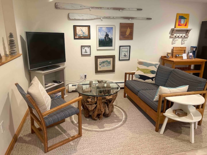 Rocky Coast Of Maine Studio - Portsmouth, NH
