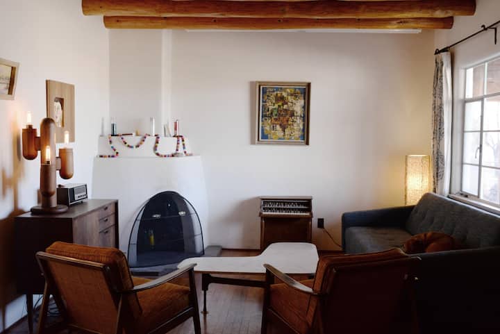 Mid-century Adobe In The Heart Of Santa Fe - サンタフェ, NM