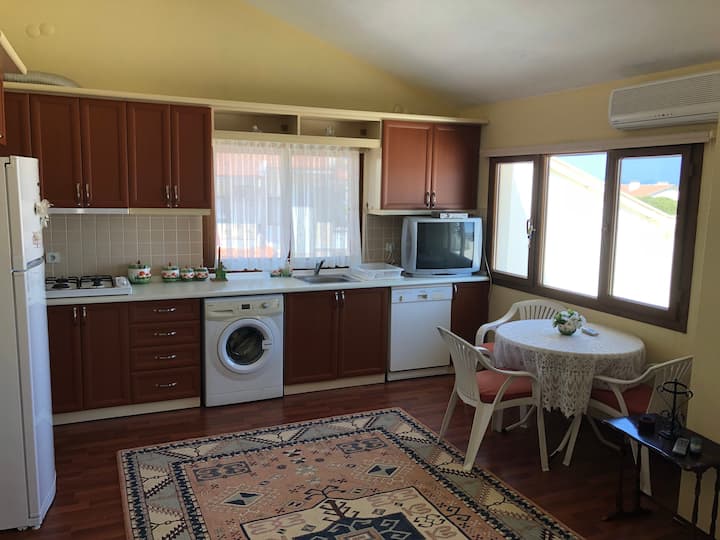 Datca Merkezde, In The City Center Of Datca - Datça