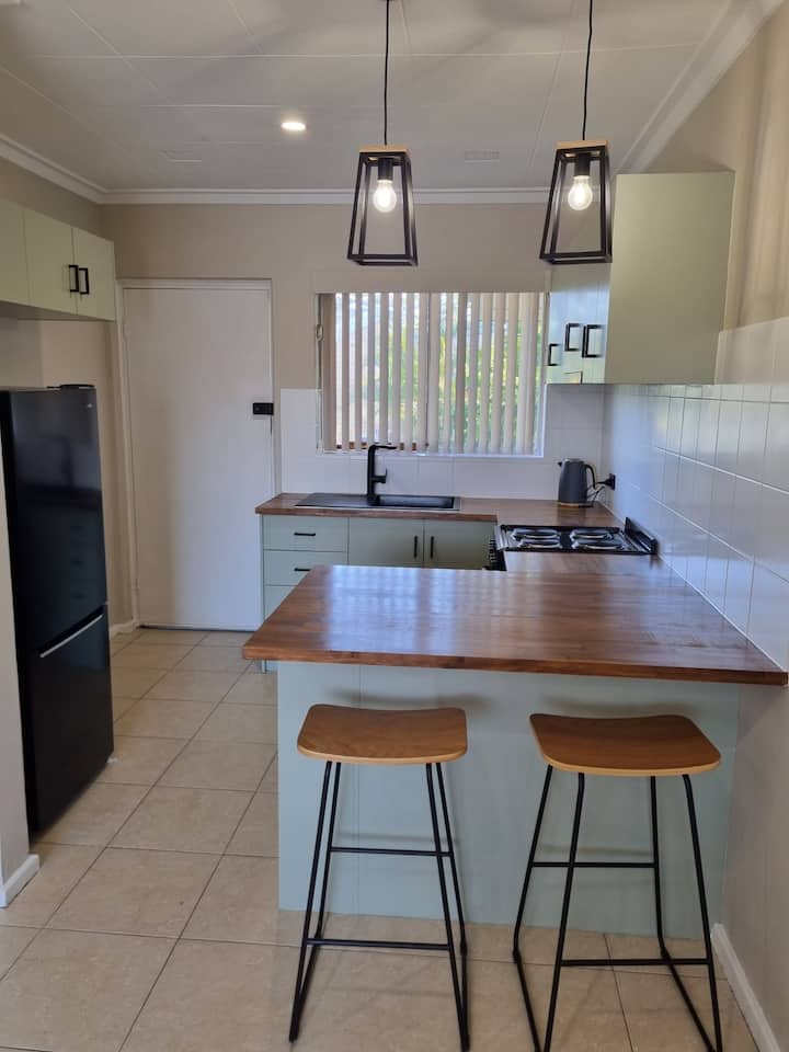 Cozy Unit In The Heart Of Town - Geraldton