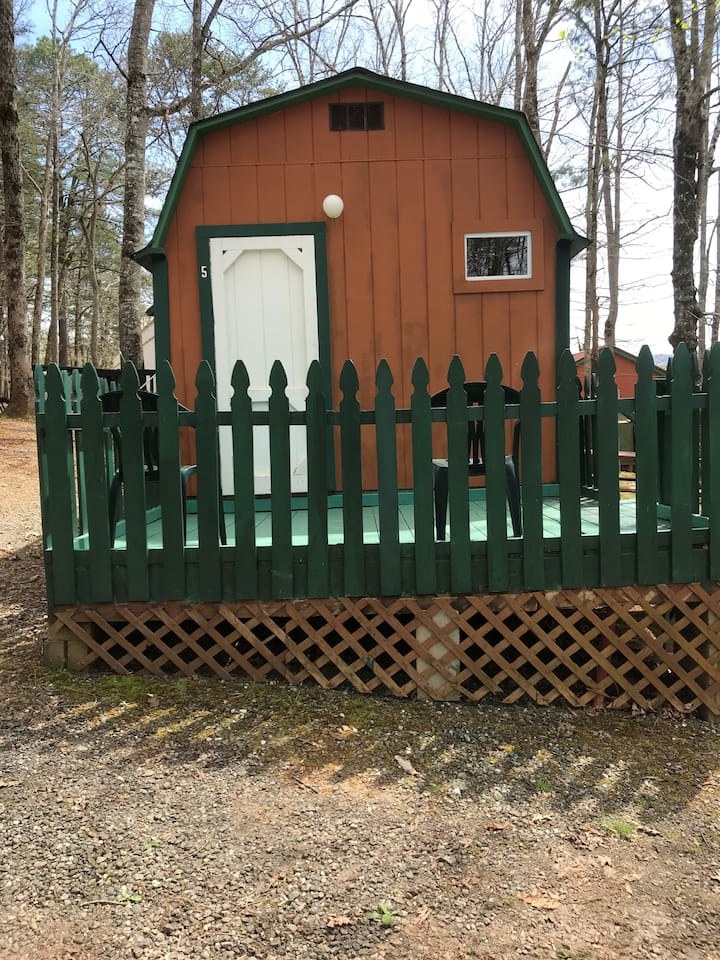 Cozy Camping Cottage #5 - Cherokee North Carolina, Cherokee
