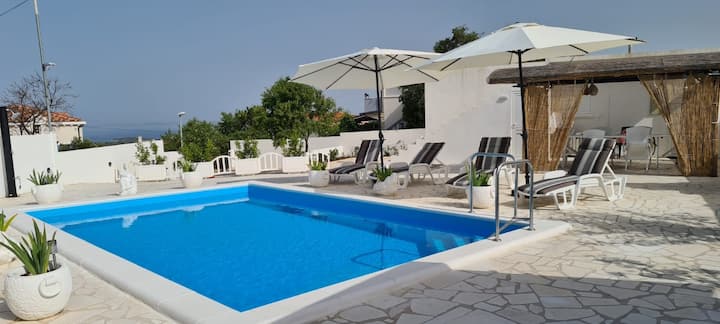 Sunny Sea View Bungalow - Your Private Paradise - Primošten