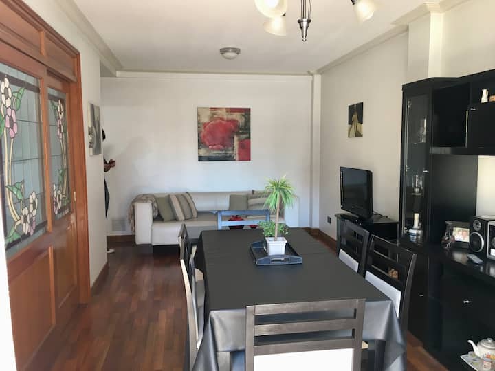 Departamento De Categoría, Excelente Zona - Rosario