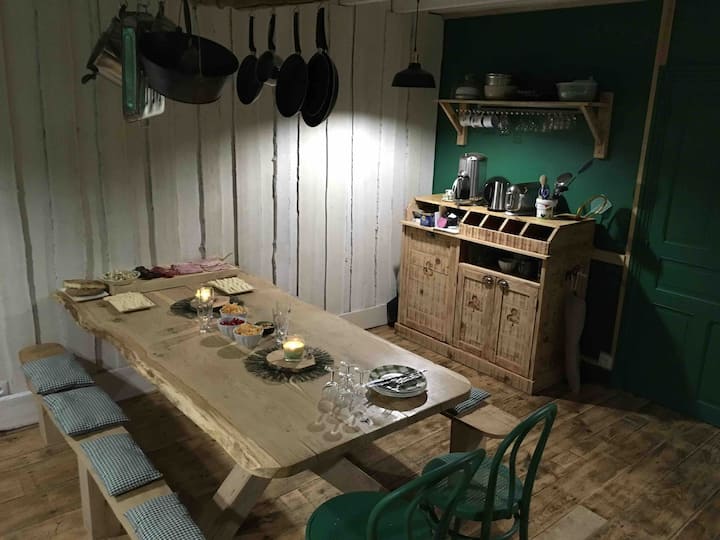 La Maison Pour 10 Personnes - Super Besse