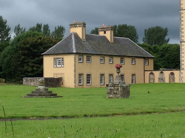 The West Wing - Cupar