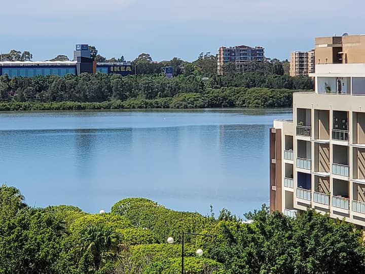 Relax At This Home Close To Shop Near Olympic Park - Sydney