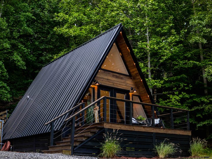 Abrams Loft Romantic Private Aframe *With Hot Tub* - 