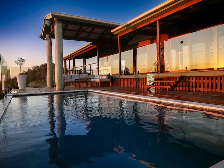 Luxury Hilltop Retreat | Heated Infinity Pool - Beaudesert