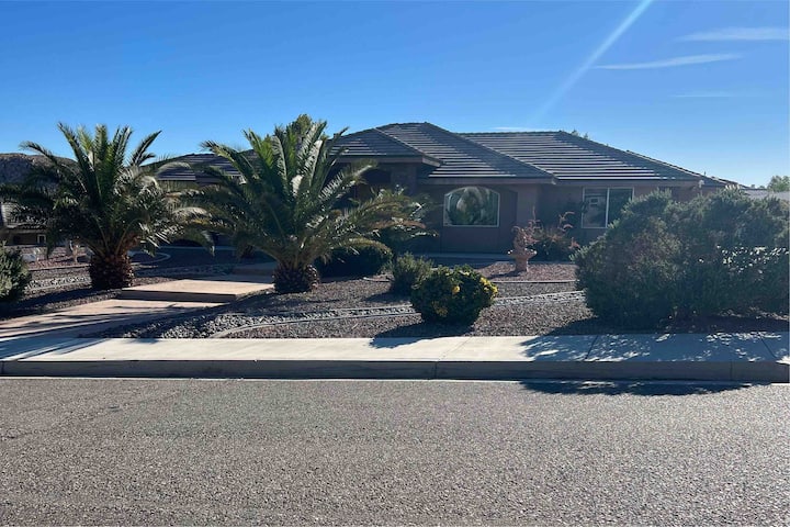 Custom Design House In Apple Valley - Victorville, CA