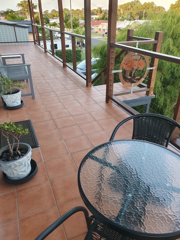Work/holiday Friendly Beach House - Hervey Bay