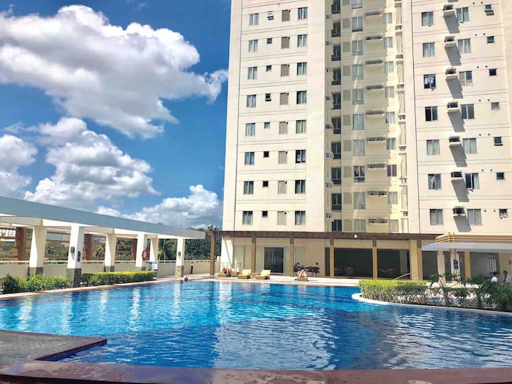 Huge 1 Br Apartment @ It Park - Cebu City