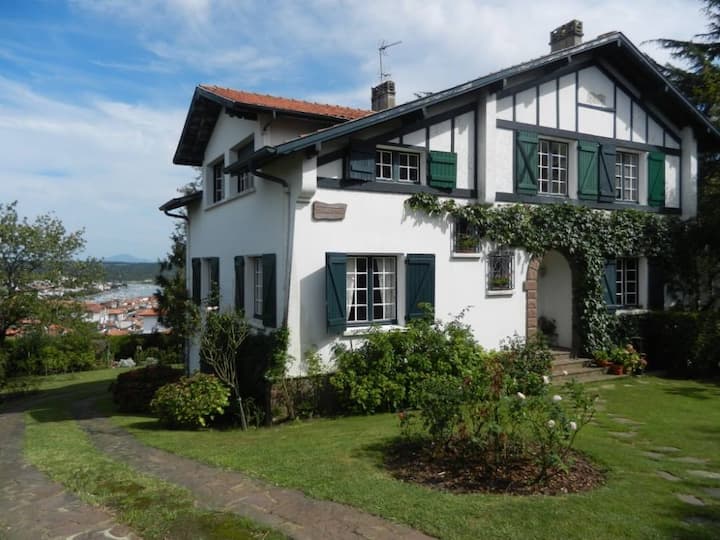 Saint-jean De Luz, Belle Maison Basque - Saint-Jean-de-Luz