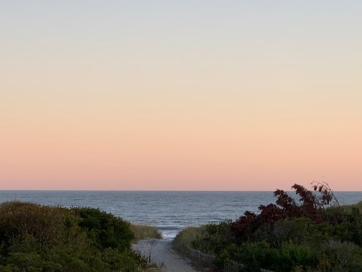 Steps To The Beach. You Won't Be Disappointed! - Brigantine, NJ