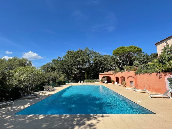Maison Chaleureuse Avec Piscine - Le Plan-de-la-Tour