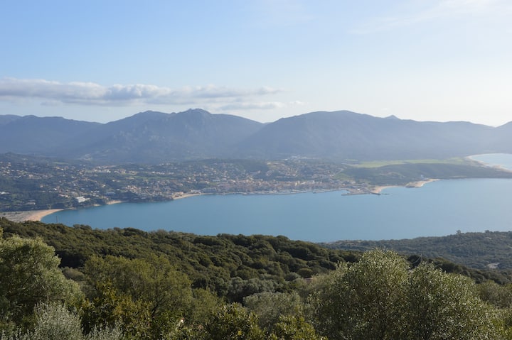 Villa 4 Chambres, Piscine Privée, Vue Sublime ! - Olmeto