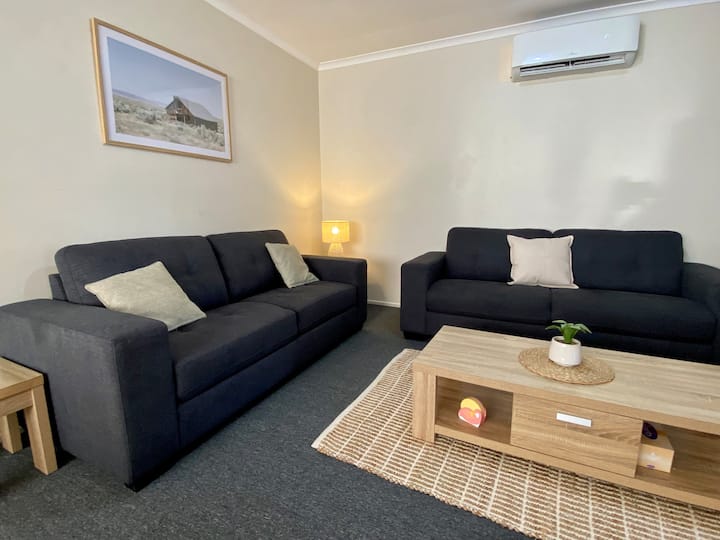 Caboolture Home (Seq) Sleeps 7 - Caboolture