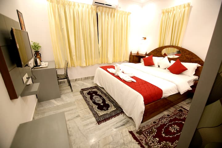 Deluxe Room Of Spice Mount Heritage Resort - Kattappana