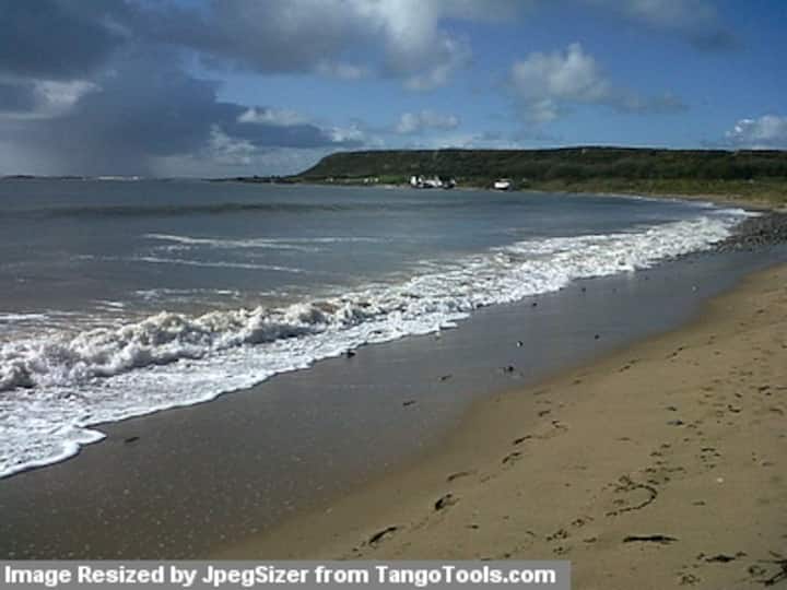 Sea Breez Apt 1   Horton   Port Eynon Bay    Gower - Llangennith