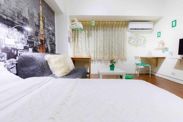 台北車站正對面-綠色清新2-4人房（台北車站z2出口步行10秒） - 난강 구