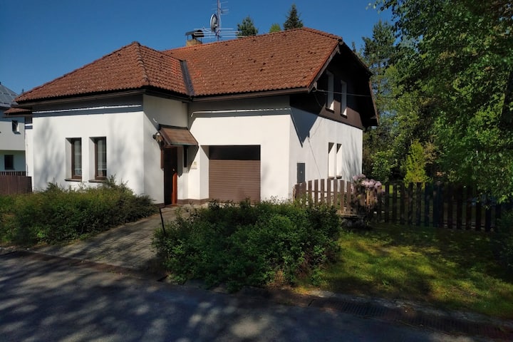 Cottagehouse  5xbedr/2xliving/biliard/sauna/hottub - Neureichenau