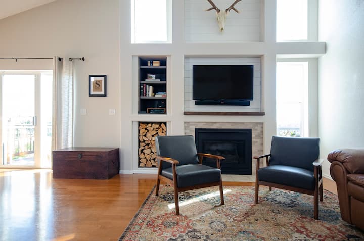 Arborview Home + Apartment - Colorado Springs