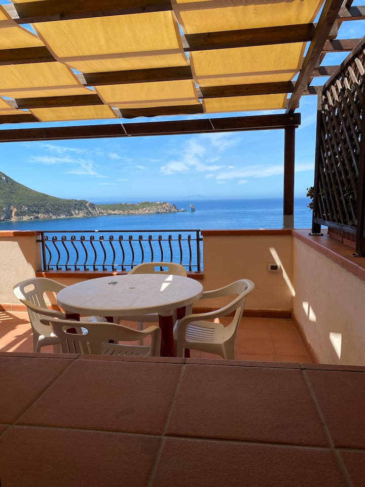Maison De Cristian Avec Terrasse Vue Mer - Isola del Giglio