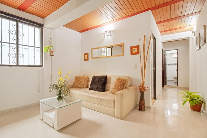 Cálido Apto/cerca Al Centro/2habs/económico/ - Medellín