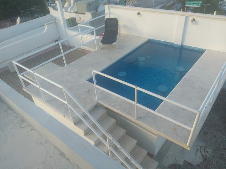 A Una Calle Del Ado 5ta Avenida 401 - Playa del Carmen
