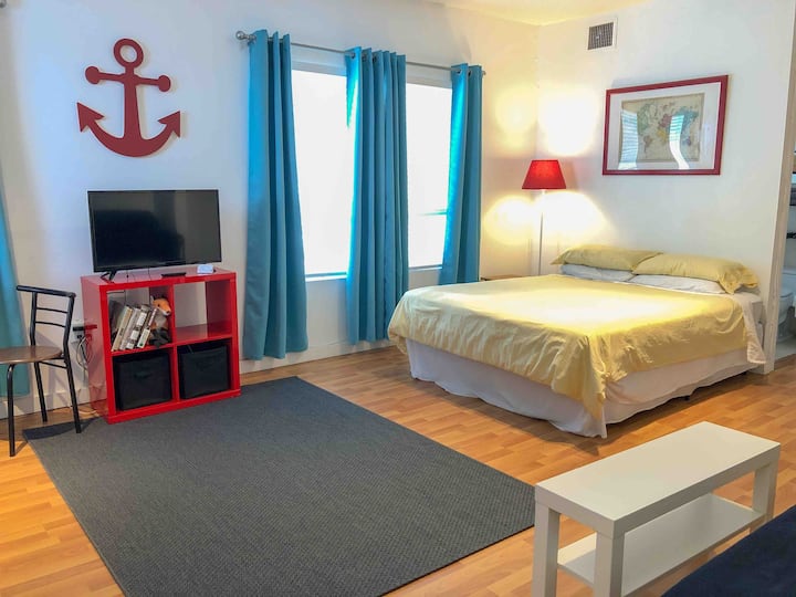 South Beach Apartment Centrally Located - Miami Beach