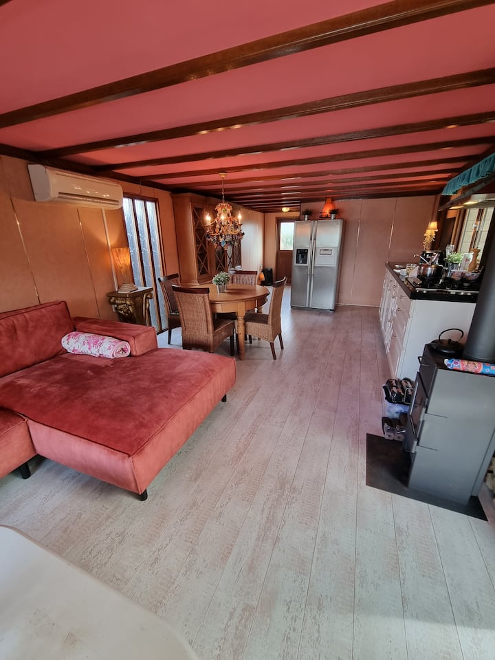 Prachtig Chalet Direct Aan Het Water! - Velp