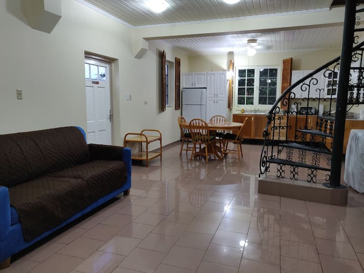 Los Vascos 2 Bedr. 2 Level Home Near Palm Beach - Aruba
