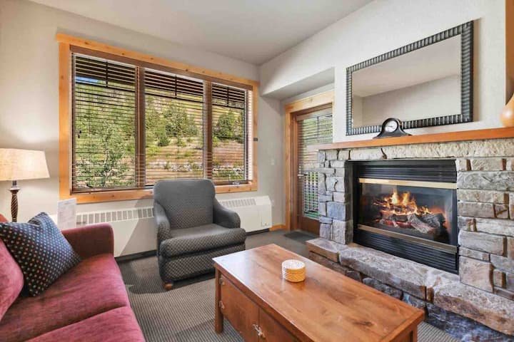 Cozy Ski In/out Condo In Morning Eagle - Whitefish, MT
