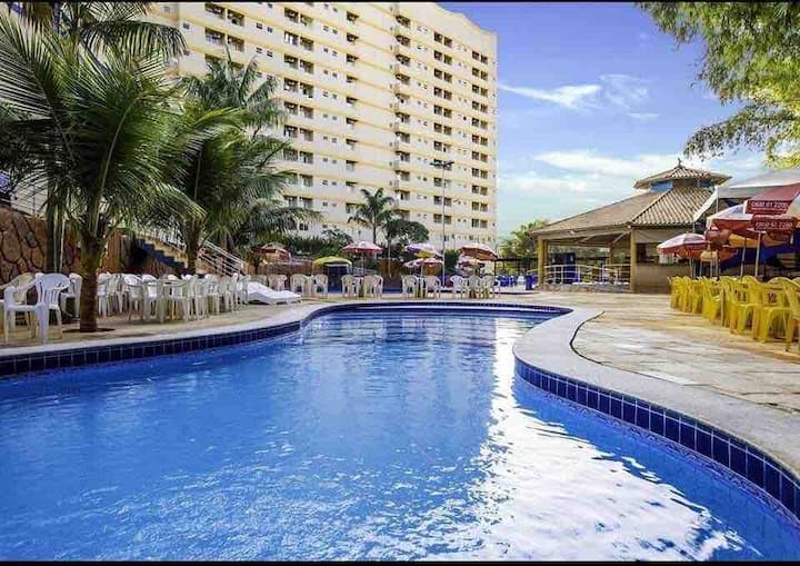 Flat Encantador Com Piscinas E Diversão! - Caldas Novas