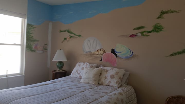Shell Room At "The Pink Palace Of Topsail" - Surf City, NC