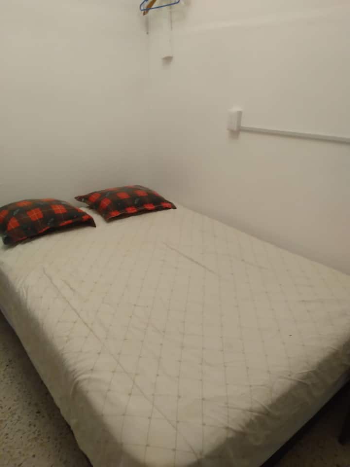 Dormitorio 2a4 Camas,clima,lavadora,cocin - Coatzacoalcos